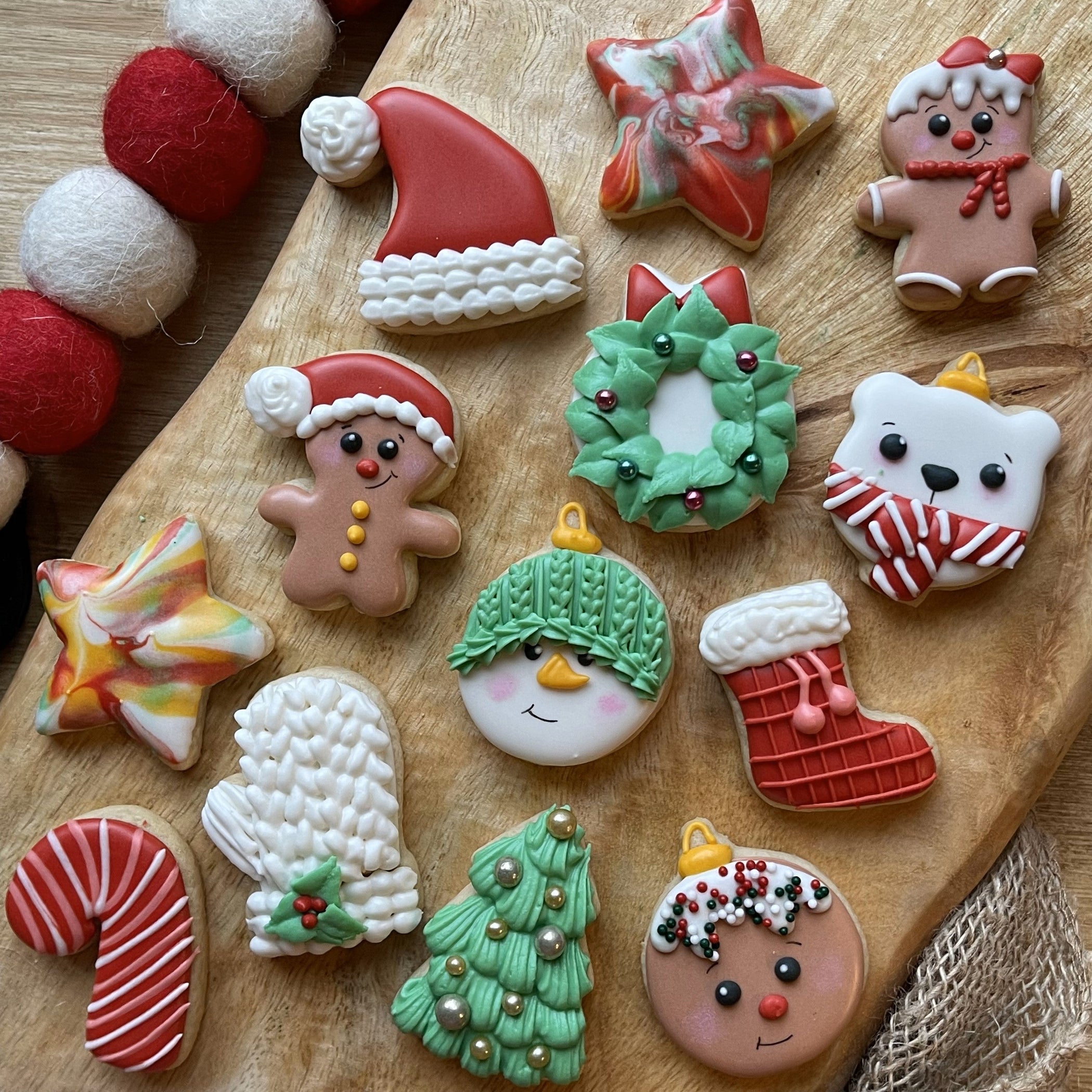 How to Color Royal Icing – Cheerful Baker